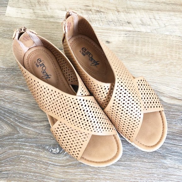Sofft Shoes Eurosoft By Sofft Brown Perforated Open Toe Wedge Sandals 6 Poshmark